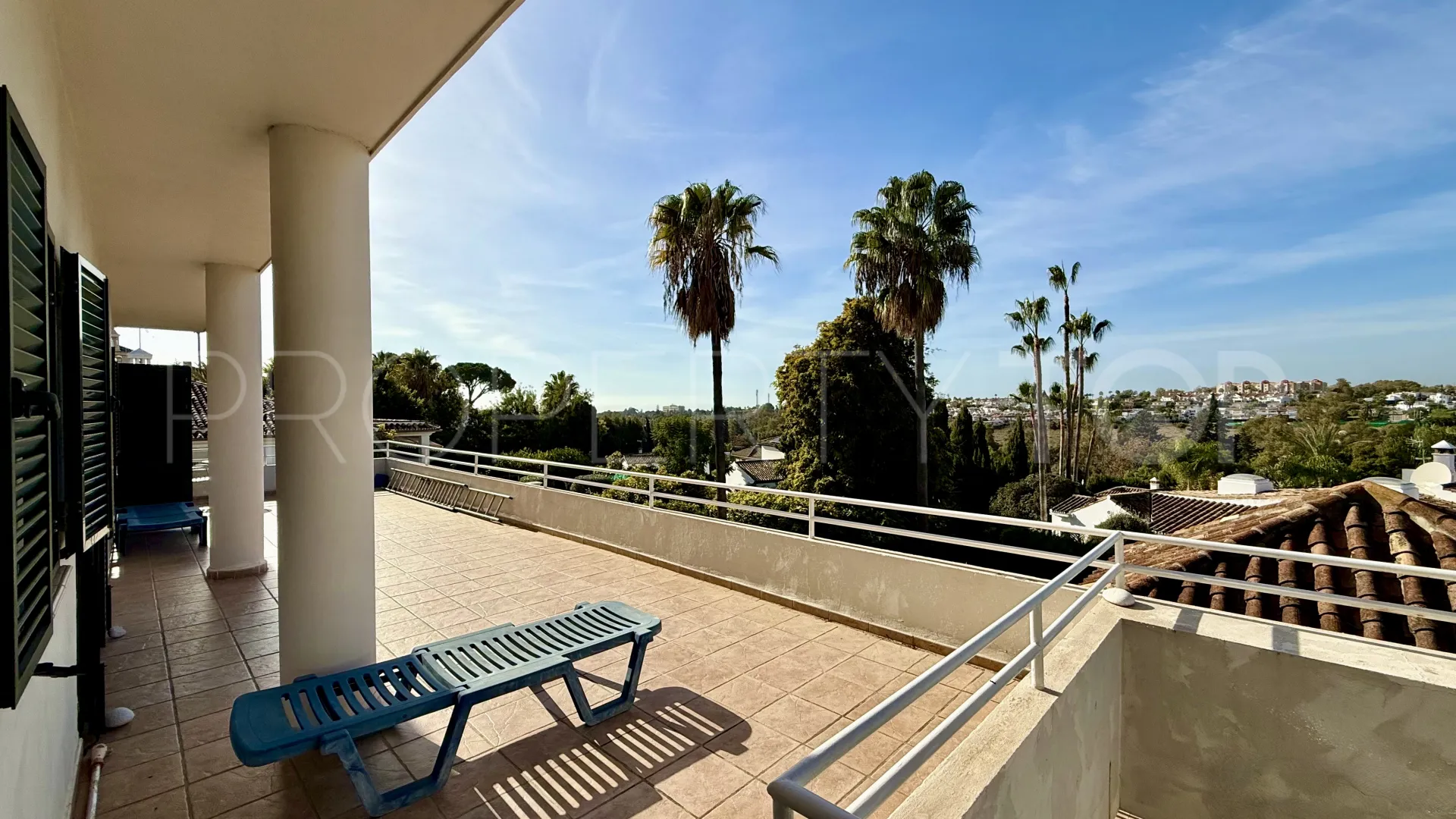 Villa en Guadalmina Alta | 4DR, 3BA, 525m², 763m² parcela, €1,7M