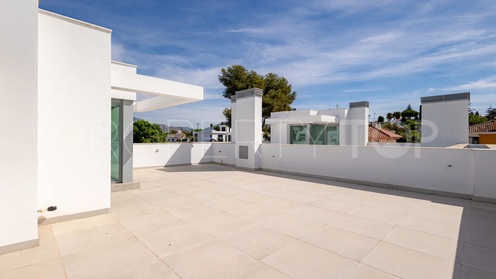 Semi Detached Villa in Guadalmina Alta | 3BR, 3BA, 286m², 323m² plot, €1.1M
